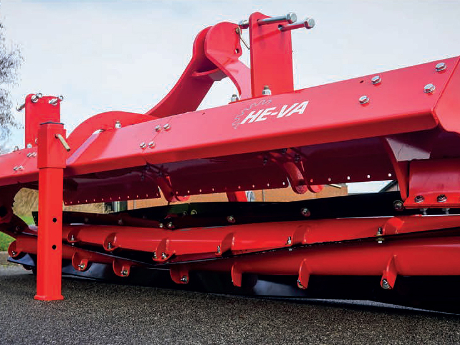 Top Cutter Solo, to reduce herbicide reliance - HE-VA UK